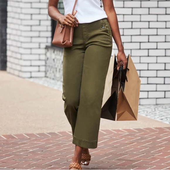 SPANX | Pants & Jumpsuits | Spanx Stretch Twill Wide Leg Cropped Pants ...